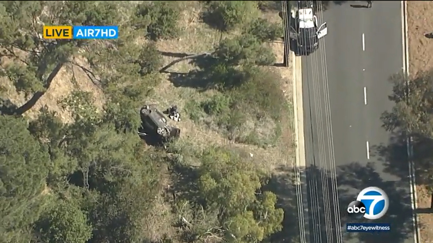 Tiger Woods In Surgery For Leg Injuries After Single Car Crash Update