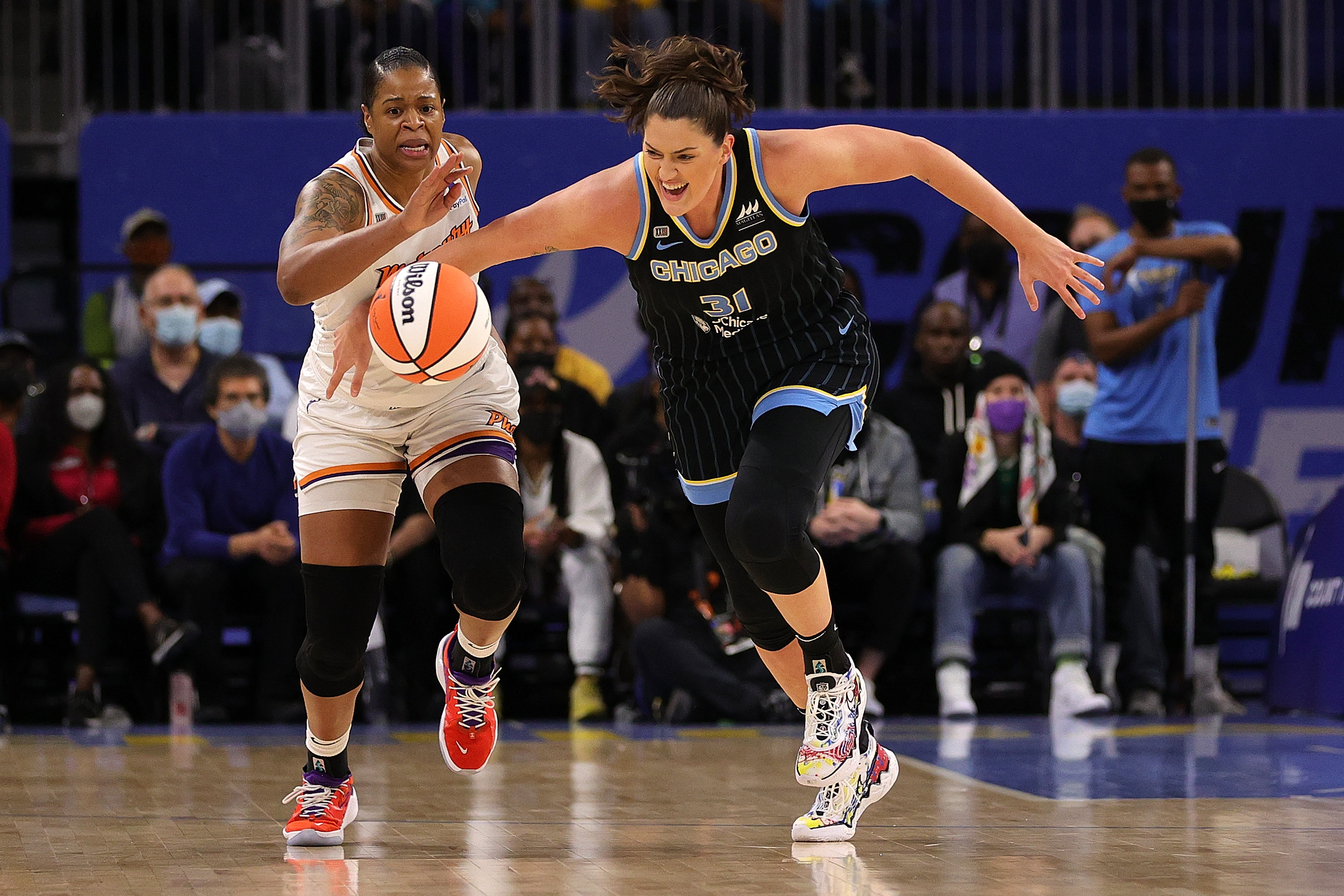 The WNBA Champion Chicago Sky Boomed The Mercury Off The Court | Defector