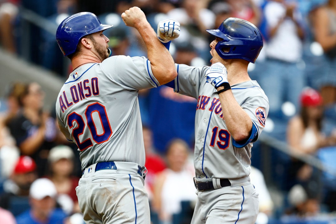 Please Be Careful When Celebrating Dingers! | Defector