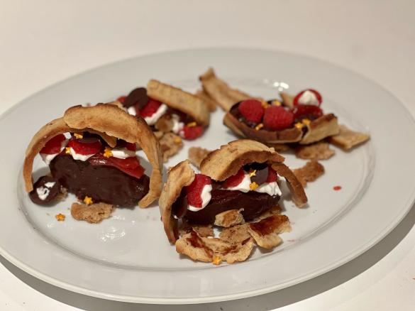 The Not-So-Great Defector Bake Off Collapses Under The Weight Of ...