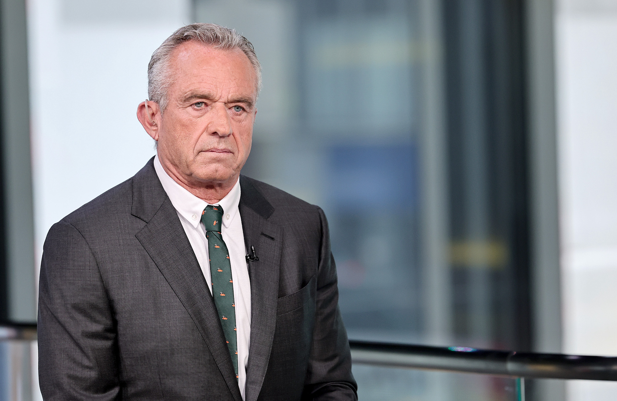 Things Got Ugly At RFK Jr.'s Fart Dinner | Defector